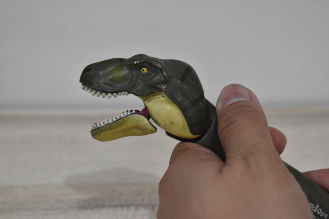T-Rex Head Pen Universal Studios, Hobbies & Toys, Memorabilia ...