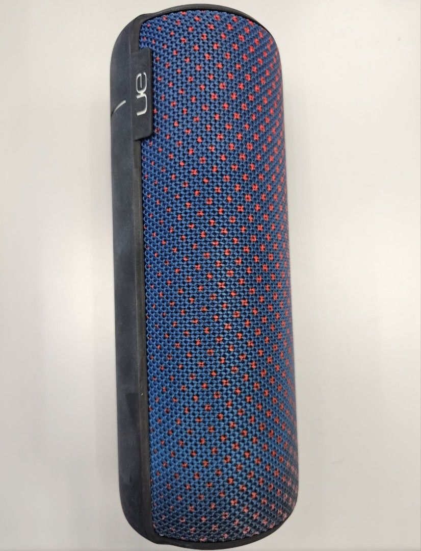 ULTIMATE EARS BOOM 2 Speaker 揚聲器, 音響器材, Soundbar、揚聲器、藍牙喇叭、耳擴 - Carousell