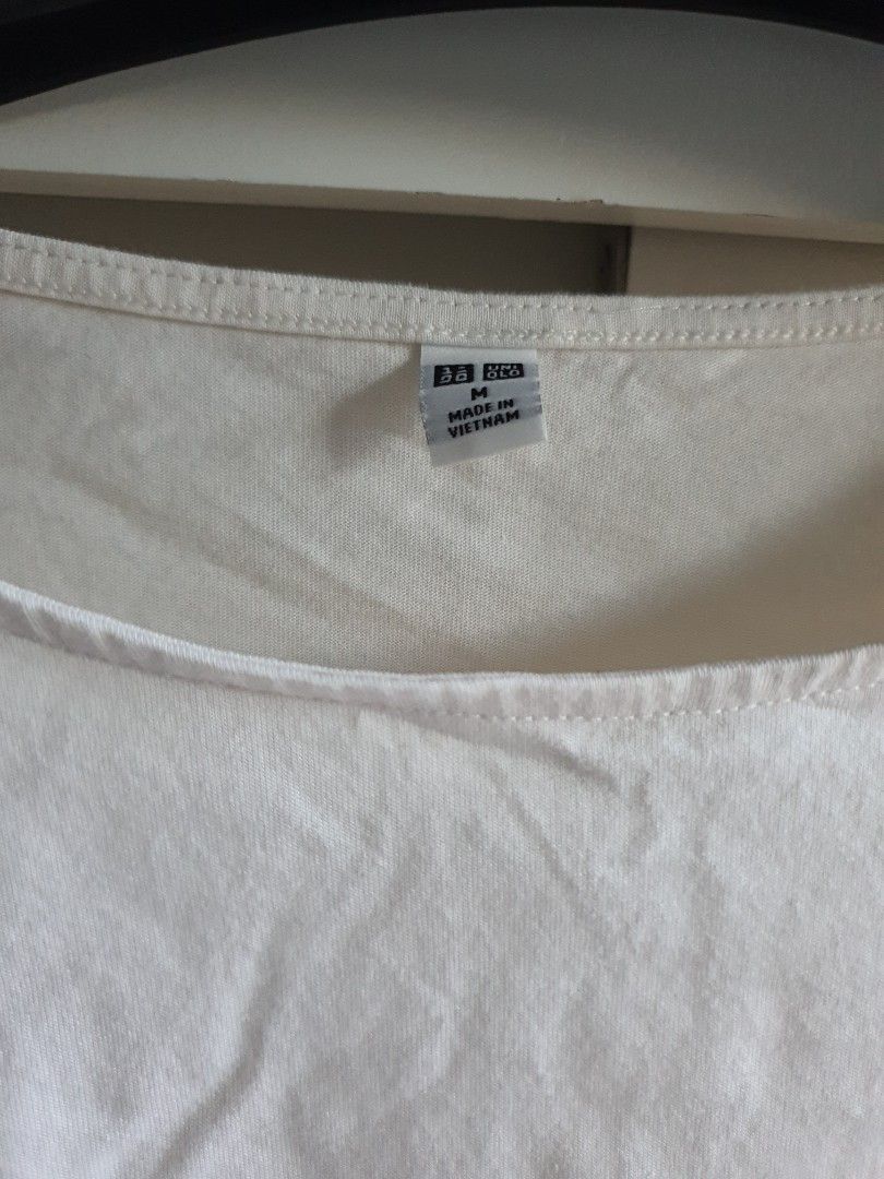 Uniqlo Cream Color Boxy Top on Carousell