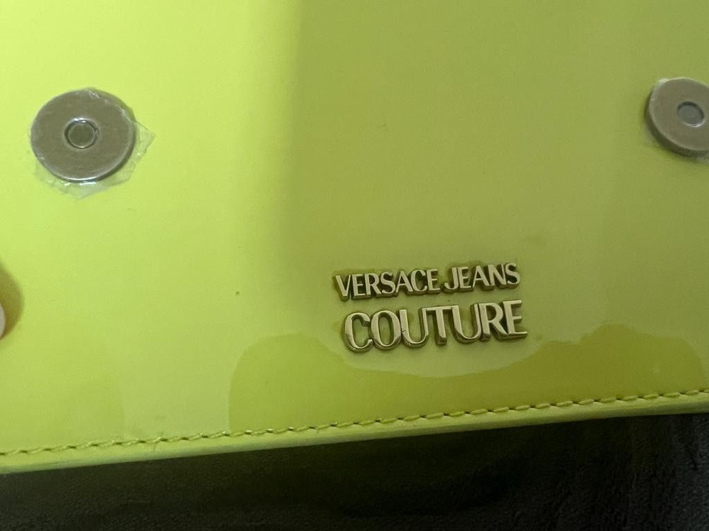 Versace jeans couture, Barang Mewah, Tas & Dompet di Carousell