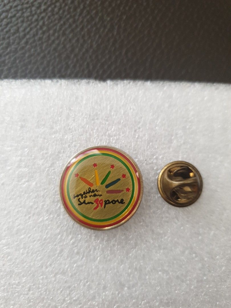 Vintage 2003 NDP Slogan Together a New Singapore Collar Pin, Hobbies ...