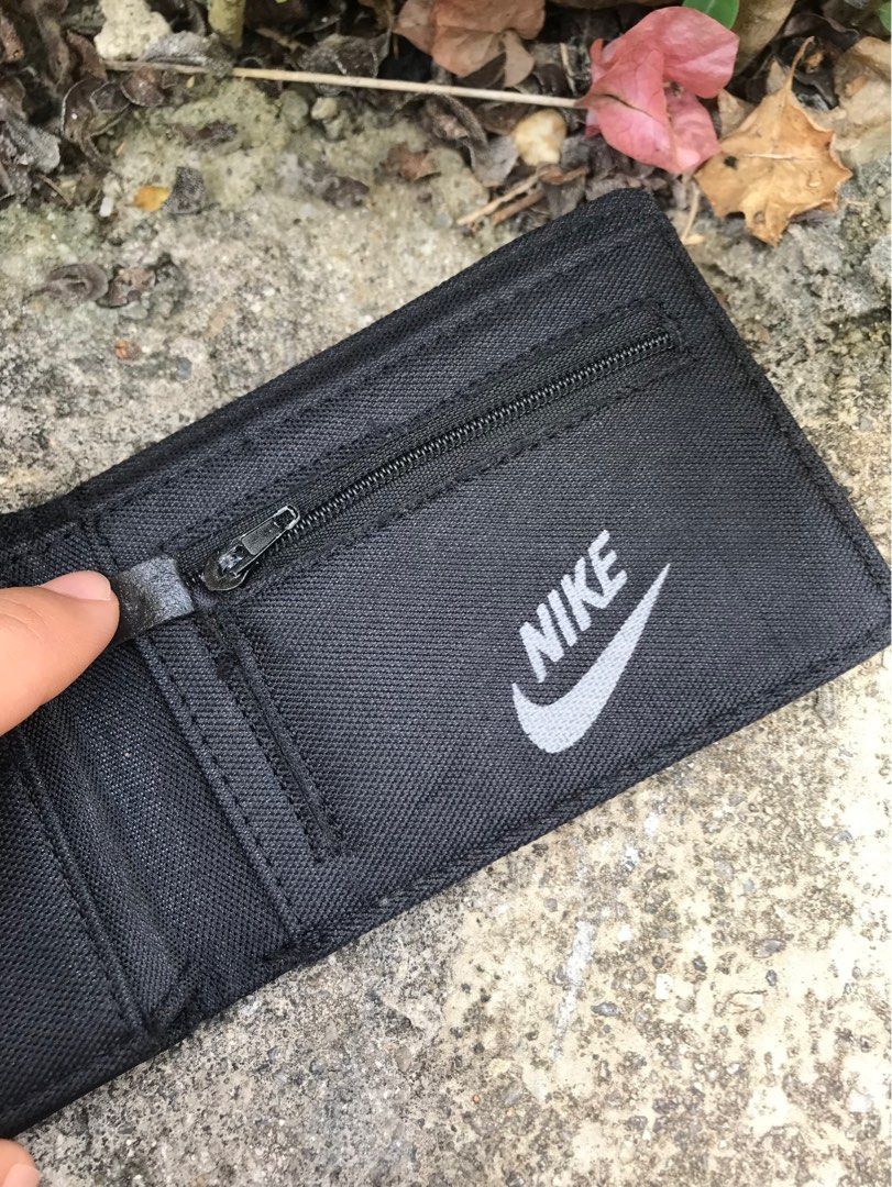 Vintage Nike Wallet, Men's Fashion, Watches & Accessories, Wallets ...