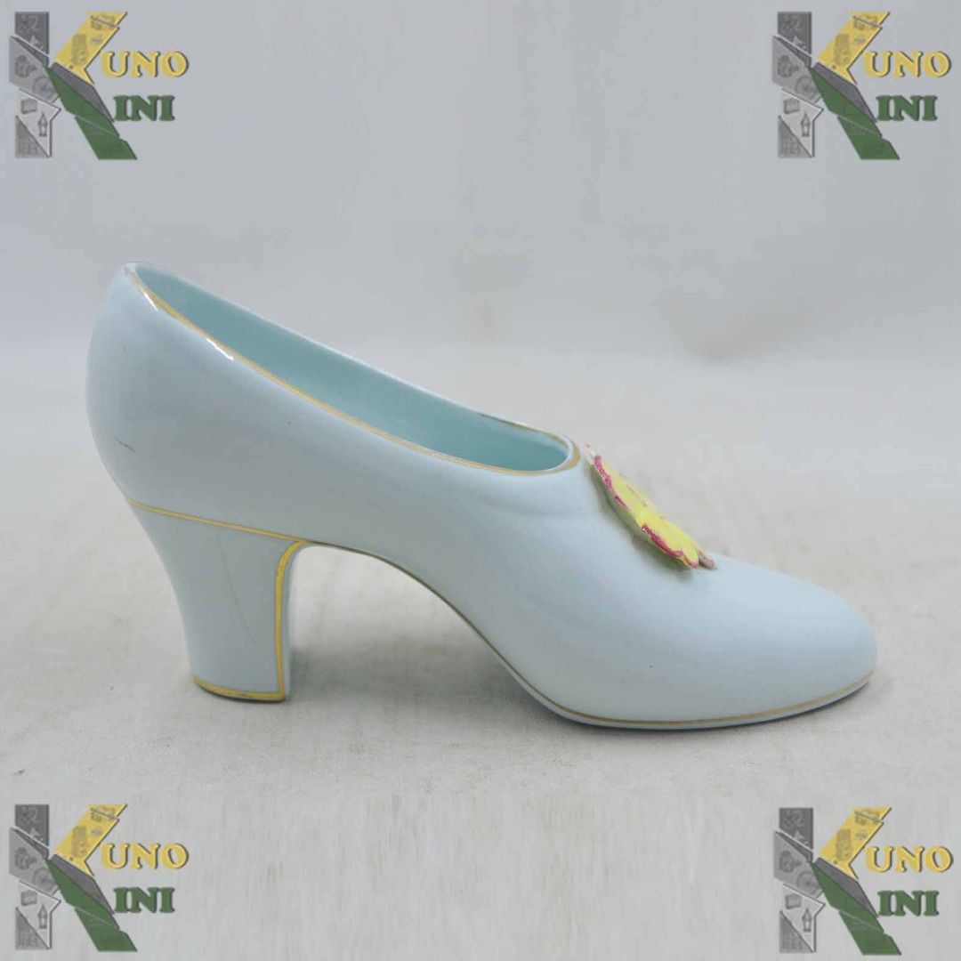 VINTAGE PAJANGAN SEPATU FLORAL BIRU MUDA, Made in England, Antik ...