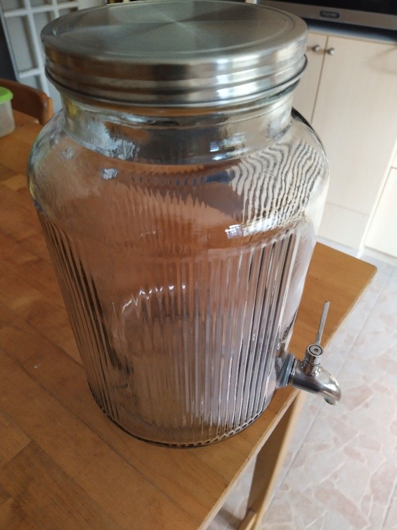 Water Jar 4l with tap, Furniture & Home Living, Kitchenware & Tableware ...