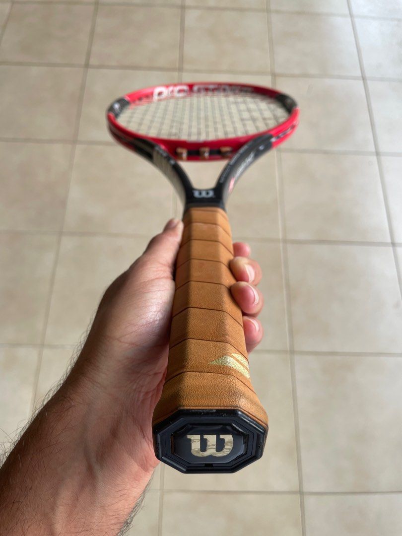 Wilson pro staff RF97A (Autograph), Sports Equipment, Sports & Games ...