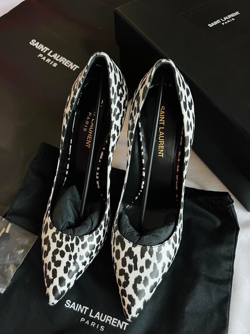 YSL Pumps on Carousell