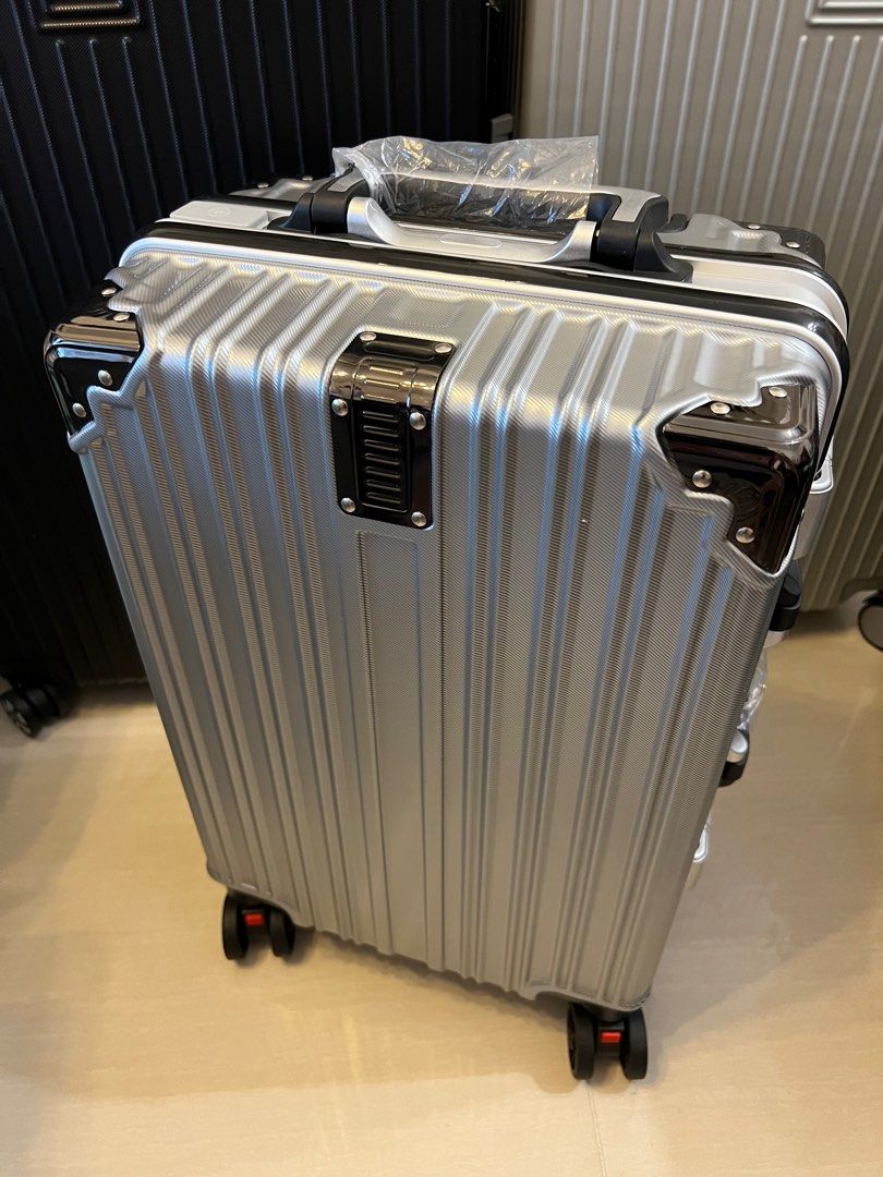 鋁框 超輕行李 手提行李 行李 旅行喼 旅行袋 行李箱 前開口 Gip smart Luggage Suitcase 高鐵 櫻花 上開 窄位 ...