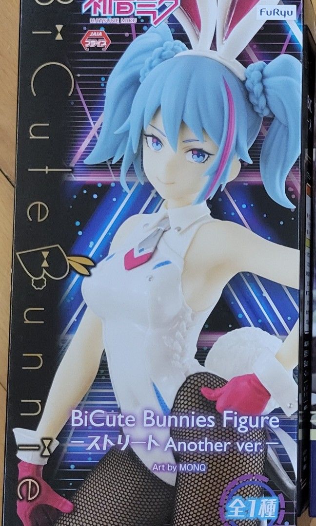 全新 Bi Cute Bunnies Figure 初音 兔女郎, 興趣及遊戲, 玩具 & 遊戲類 - Carousell