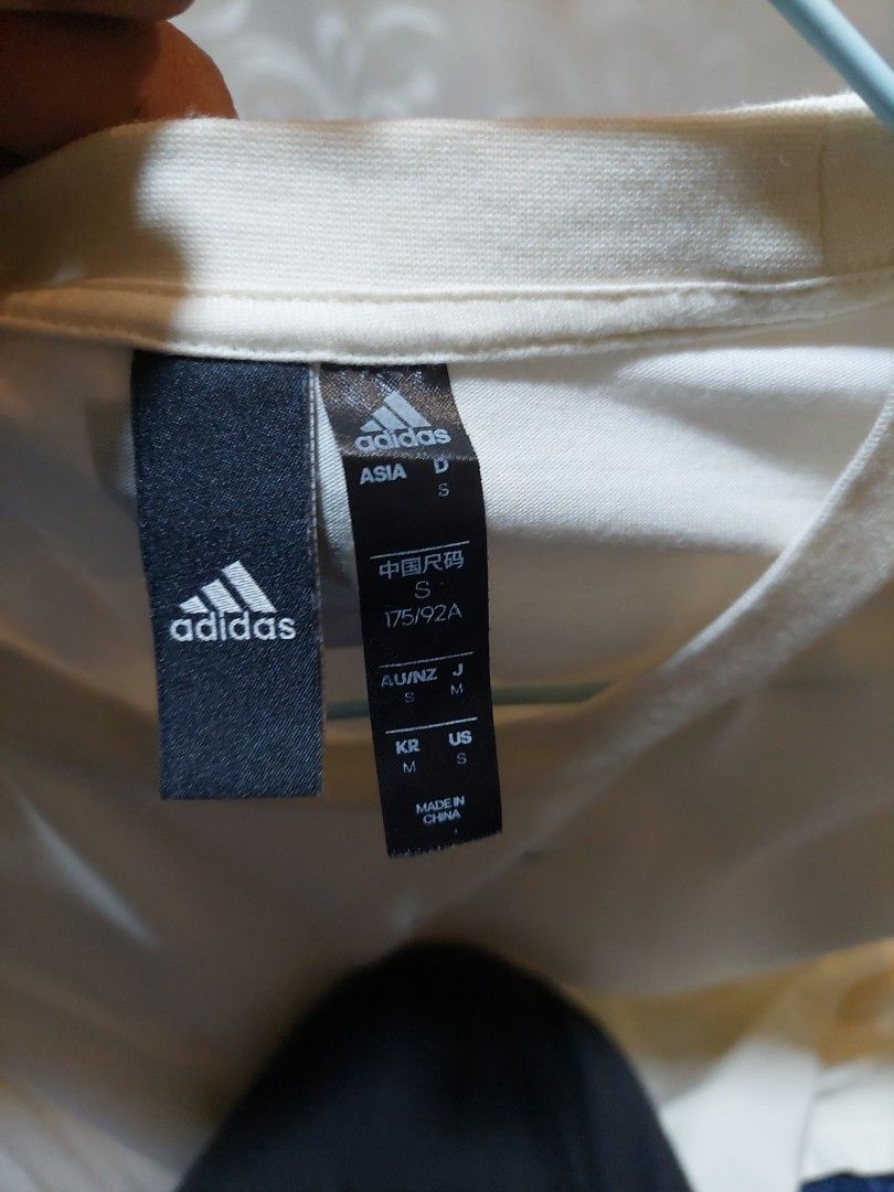 adidas centre logo oversized, Men's Fashion, Tops & Sets, Tshirts ...