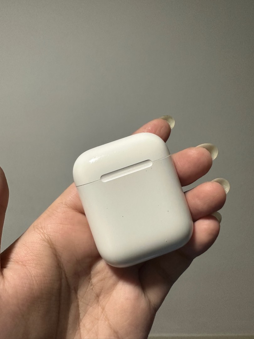 Airpods 1st gen, Audio, Earphones on Carousell