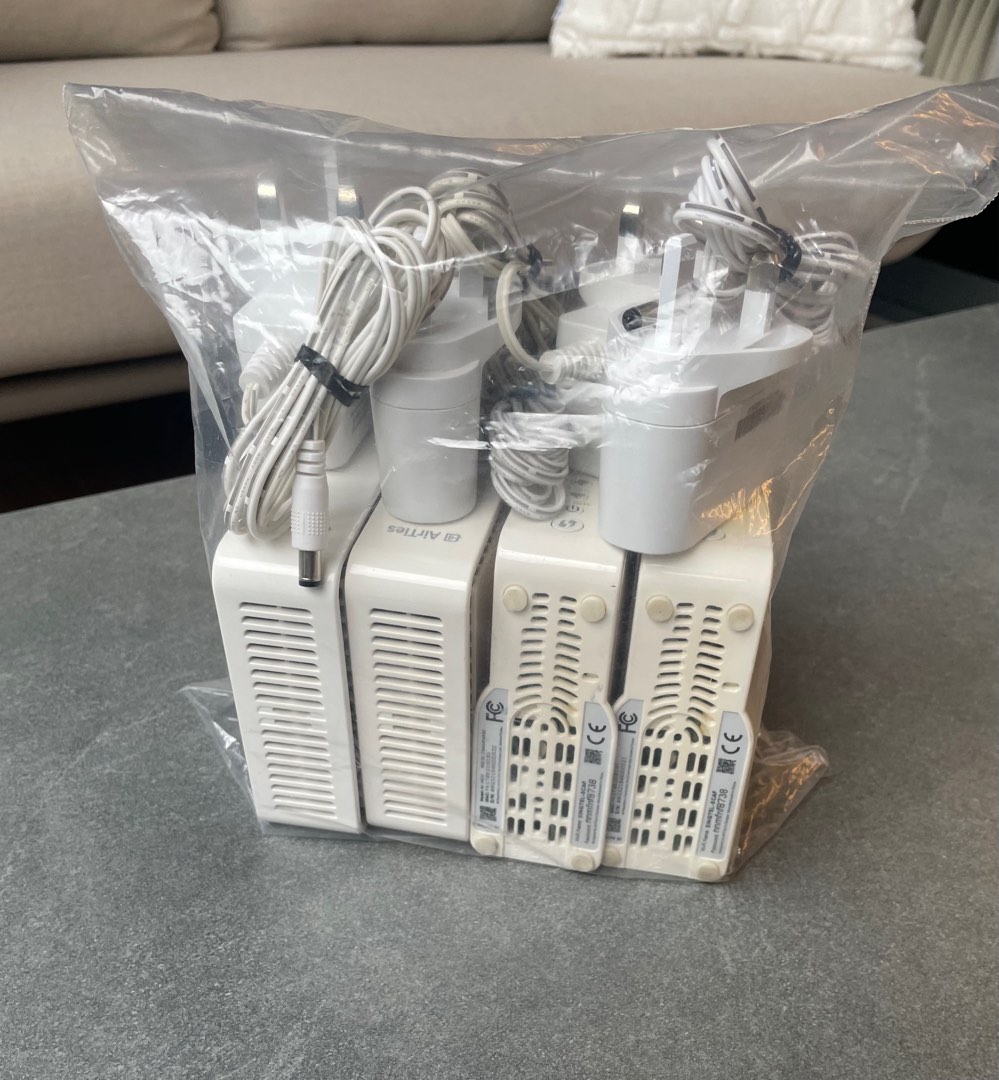 Airties 4930 - Wireless Range Extender, Computers & Tech, Parts ...