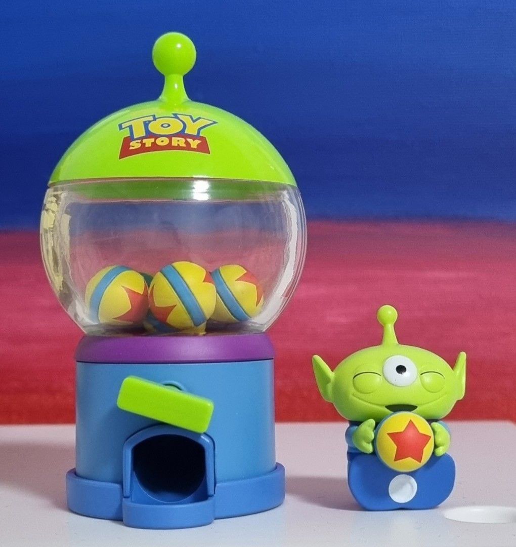 alien catcher gashapon, Hobbies & Toys, Toys & Games on Carousell