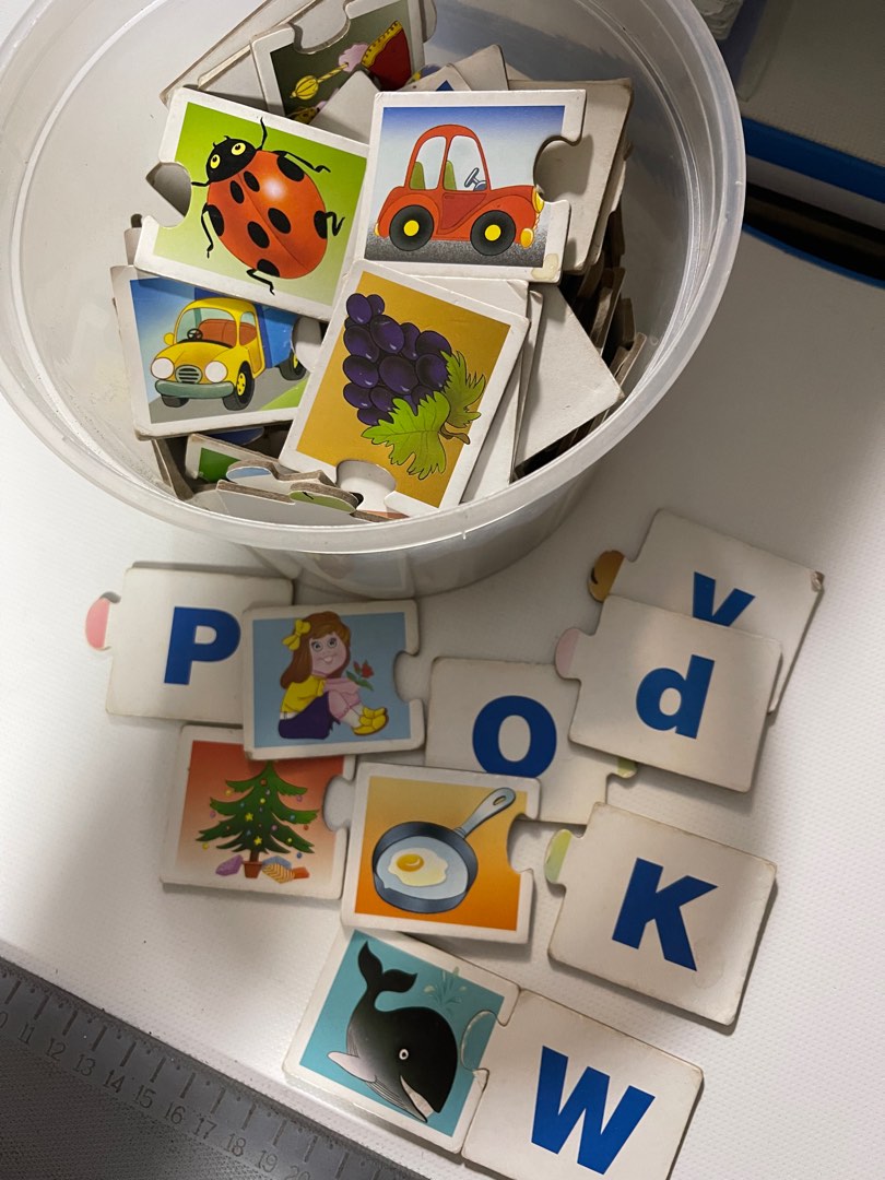 Alphabet matching puzzle, Hobbies & Toys, Toys & Games on Carousell