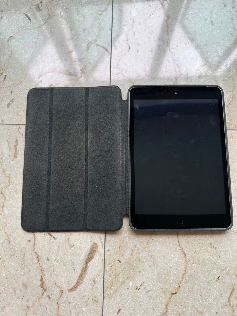Apple iPad Mini Model A1455, Computers & Tech, Laptops & Notebooks on Carousell