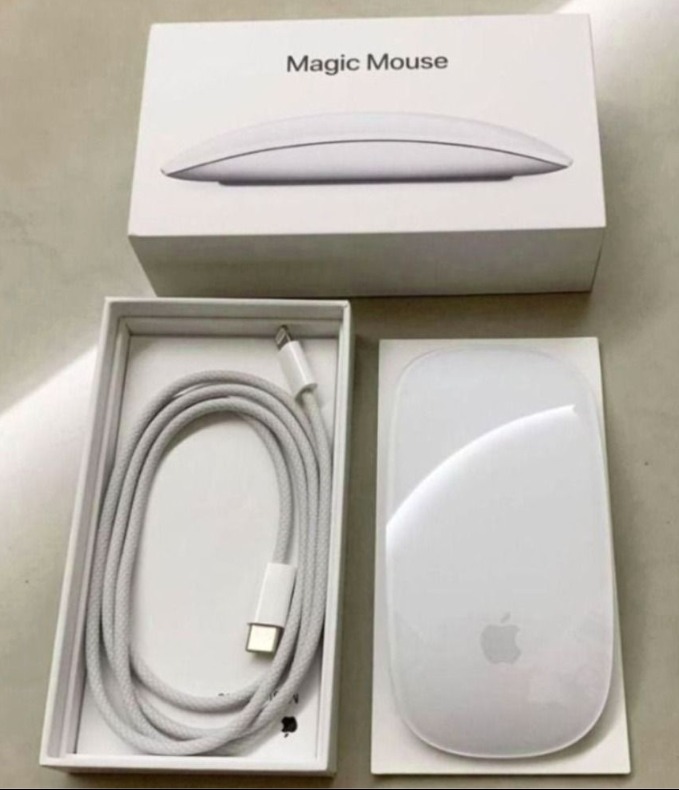 Apple Magic Mouse (latest model) like new condition, full set with box ...
