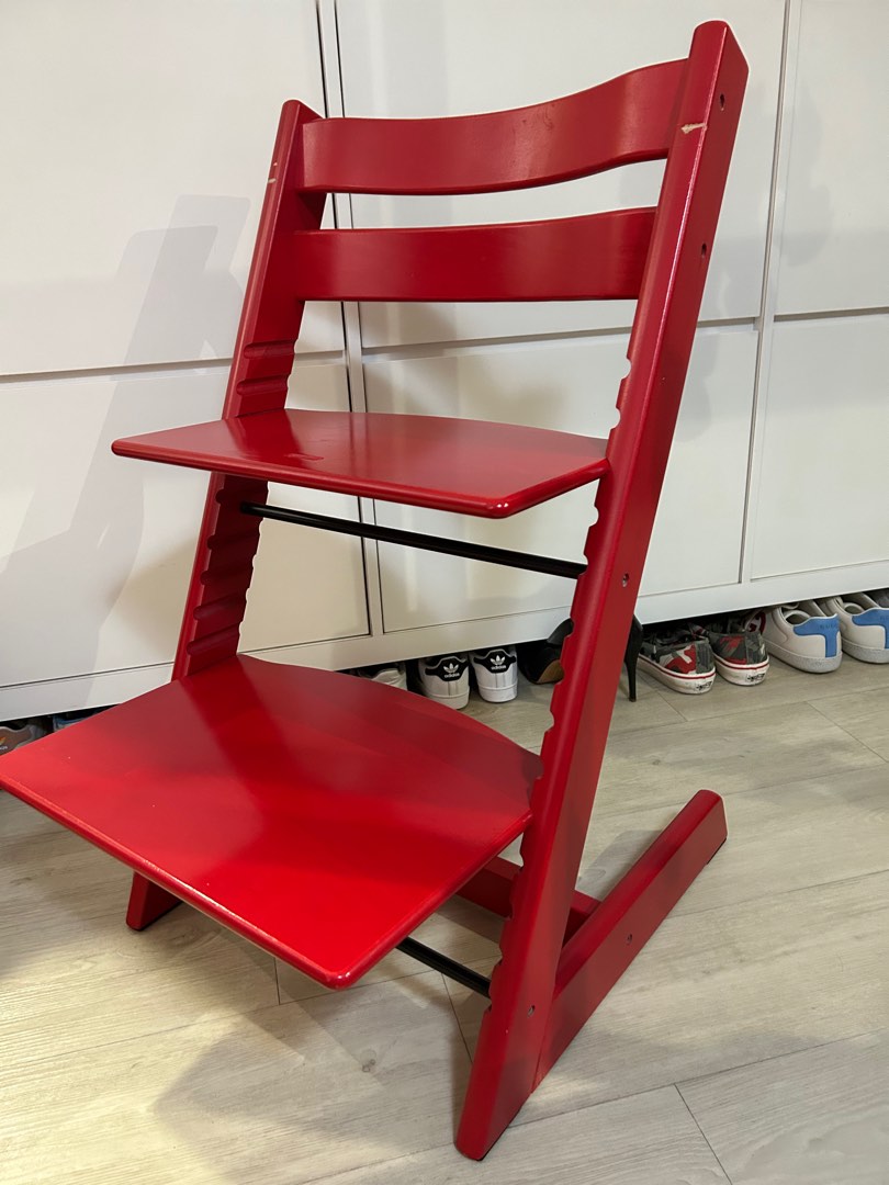 Authentic good conditioned STOKKE TRIPP TRAPP CHAIR RED, Babies & Kids ...