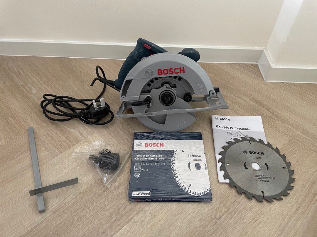 Bosch GKS 140 Circular Saw with extra blade, Everything Else on Carousell