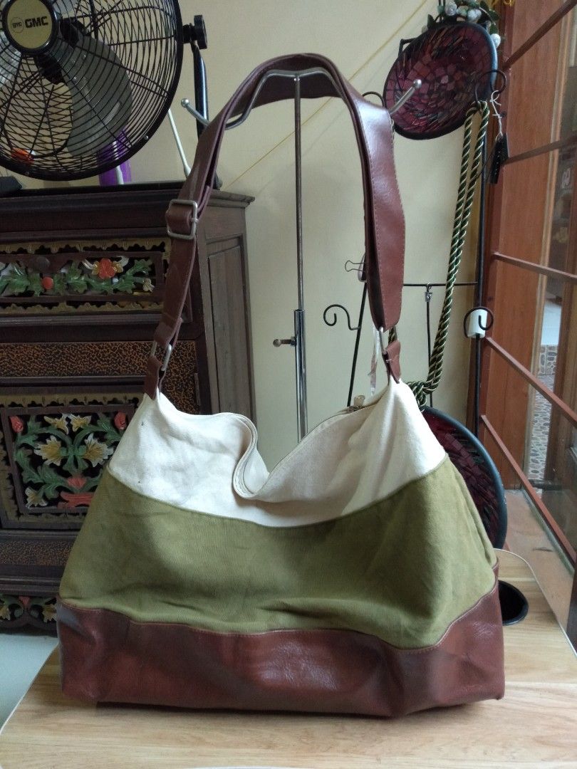 Capacci Bag on Carousell