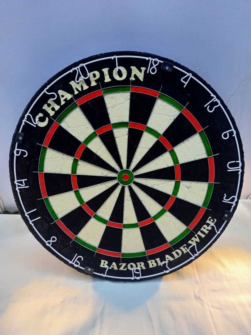 CHAMPION Razor Blade Dart Board on Carousell