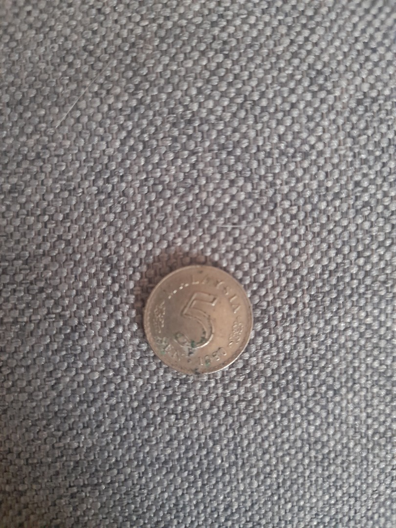 DUIT SYILING LAMA 5 SEN TAHUN 1980, Hobbies & Toys, Collectibles ...