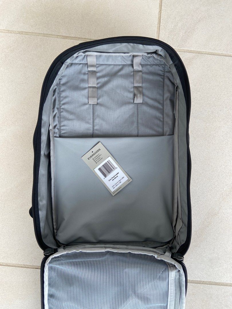 Evergoods Civic Panel Loader CPL 24 Mirror V3 - Black, Men's Fashion ...