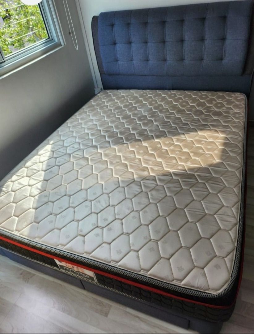 Free delivery! Queen size bed rexin head board, Furniture & Home Living ...