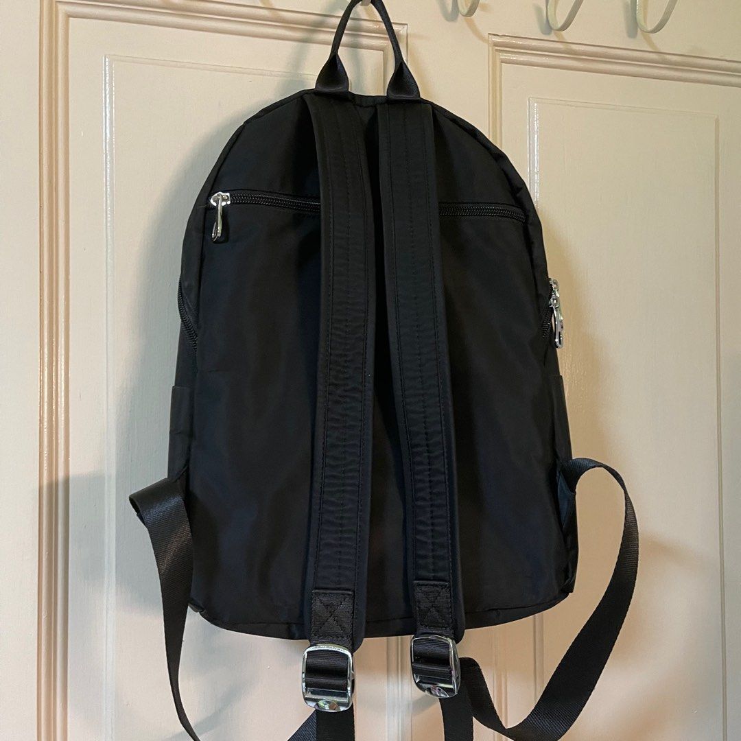 G. DAVIN - Medium-Sized Plain Black Backpack, Women's Fashion, Bags & Wallets, Backpacks on ...