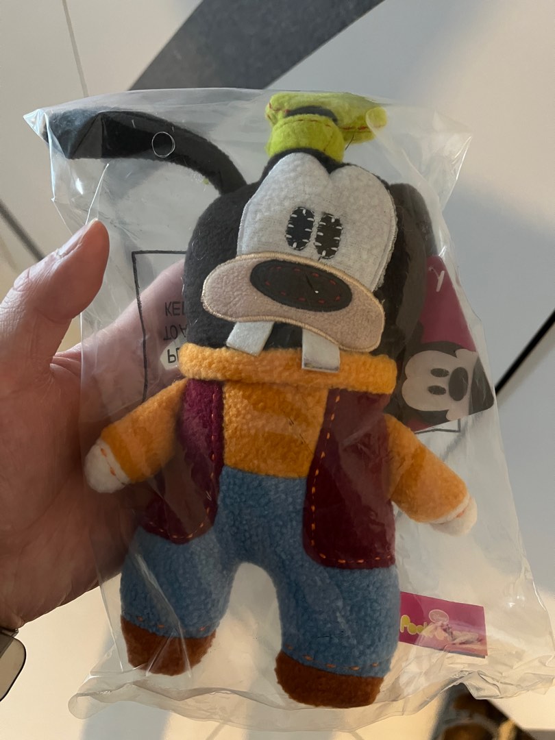 Goofy toy, Hobbies & Toys, Toys & Games on Carousell