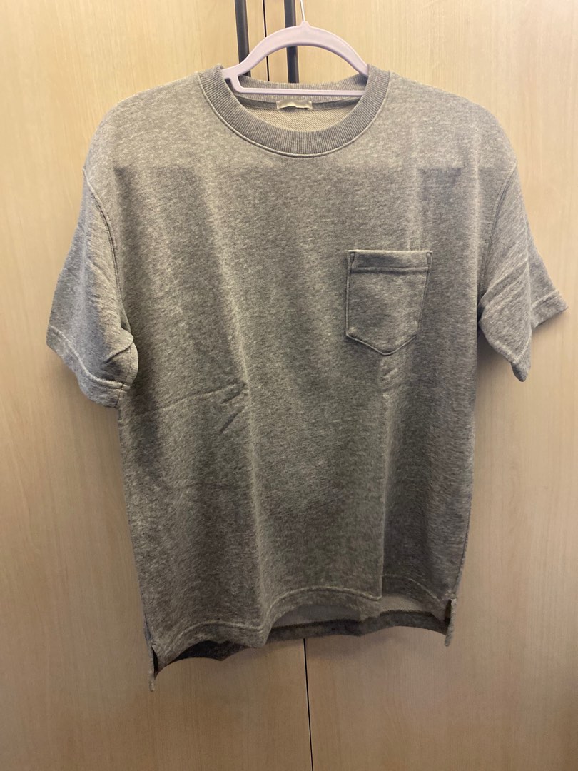 GU tee, Men's Fashion, Tops & Sets, Tshirts & Polo Shirts on Carousell