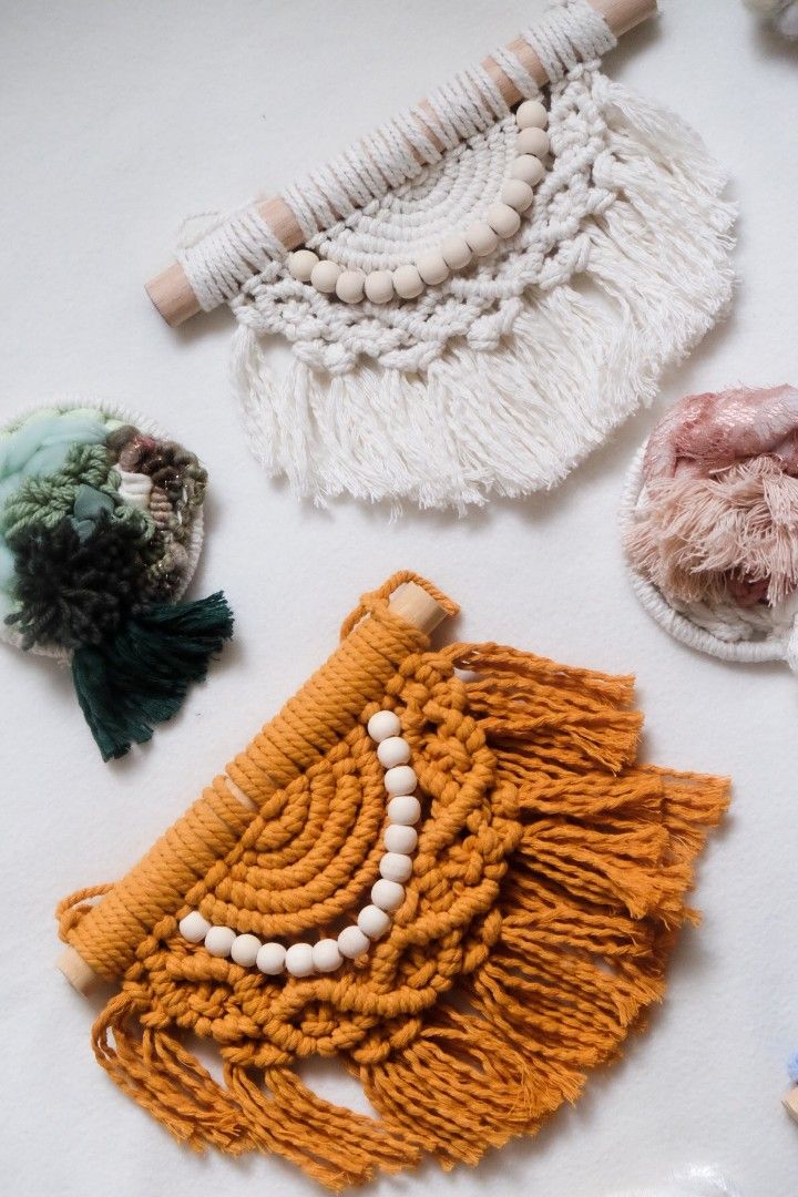 Half moon macrame (mini), Hobbies & Toys, Stationery & Craft, Handmade Craft on Carousell