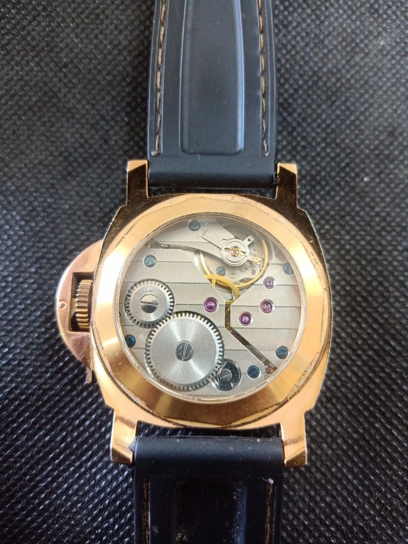 Hand winding on Carousell