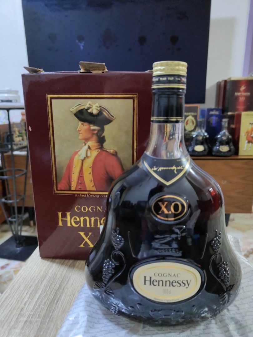 HENNESSY XO 1 LITER, Food & Drinks, Alcoholic Beverages on Carousell