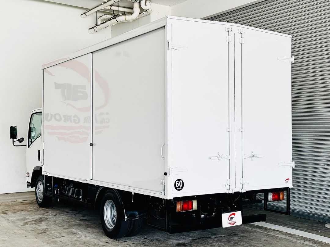 Isuzu NPR85, Cars, Commercial Vehicles, Used on Carousell