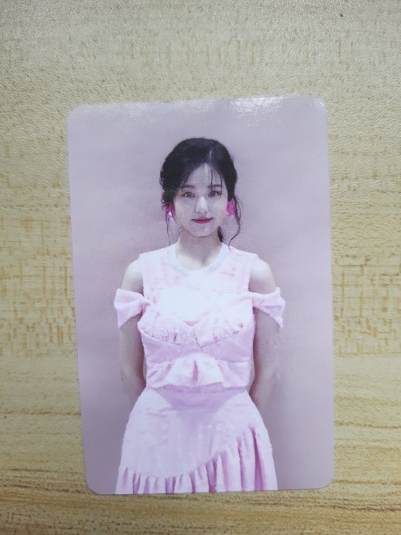 IVE / IZ*ONE WONYOUNG PHOTOCARD, Hobbies & Toys, Collectibles & Memorabilia, K-Wave on Carousell