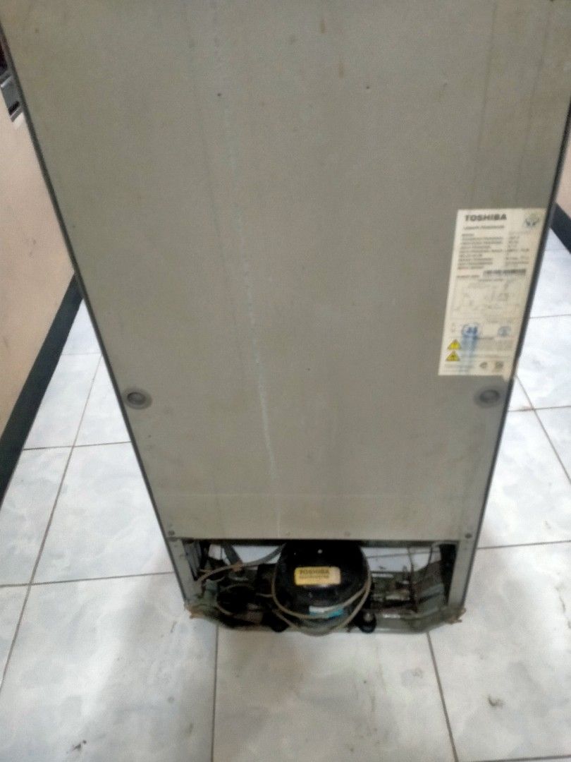 kulkas 1 pintu toshiba, Kitchen & Appliances di Carousell