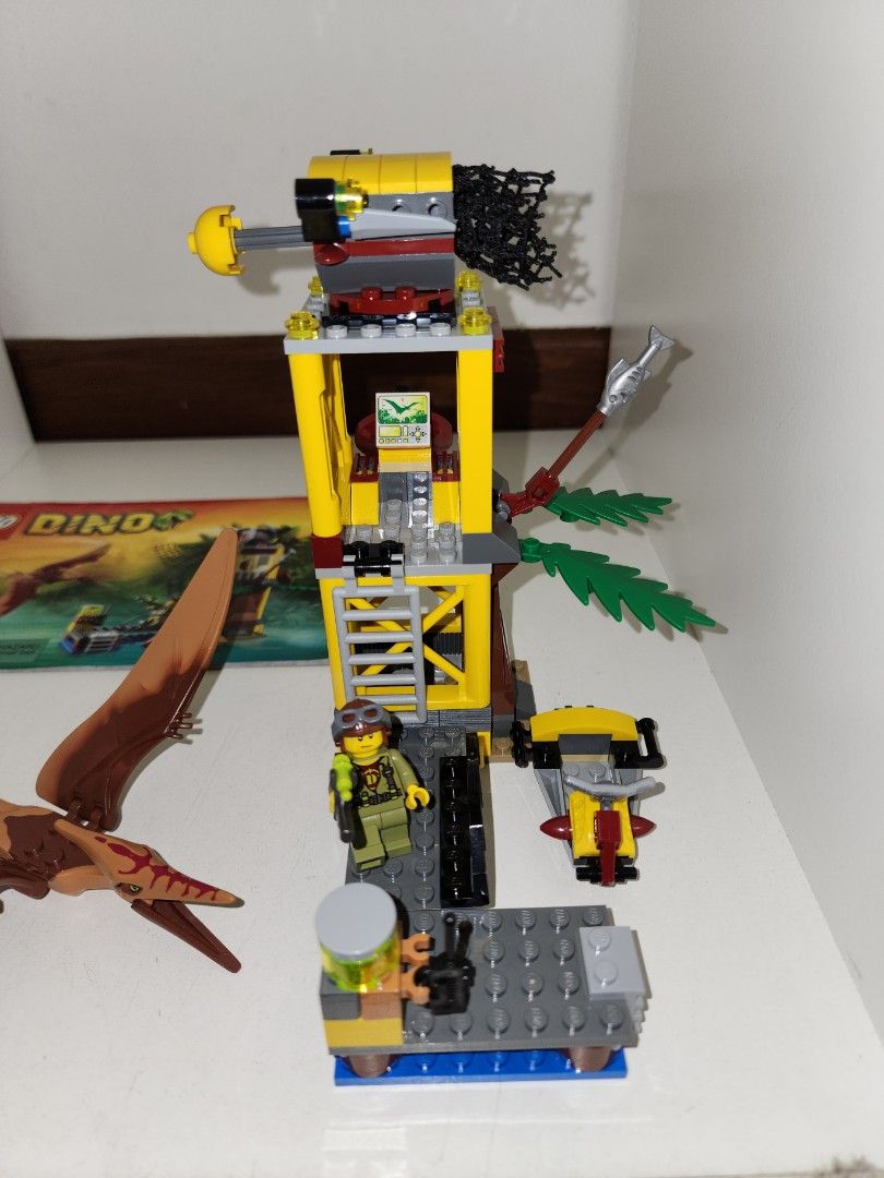 Lego 5883 dino tower takedown, Hobbies & Toys, Toys & Games on Carousell
