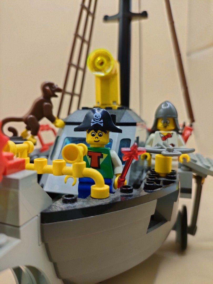 Lego 6493 Time Cruisers / Time Flying Vessel, Hobbies & Toys, Toys ...