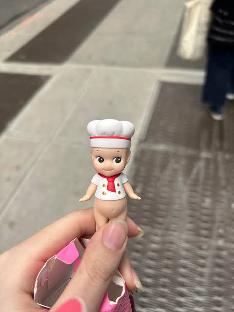 LF sonny angel chef on Carousell