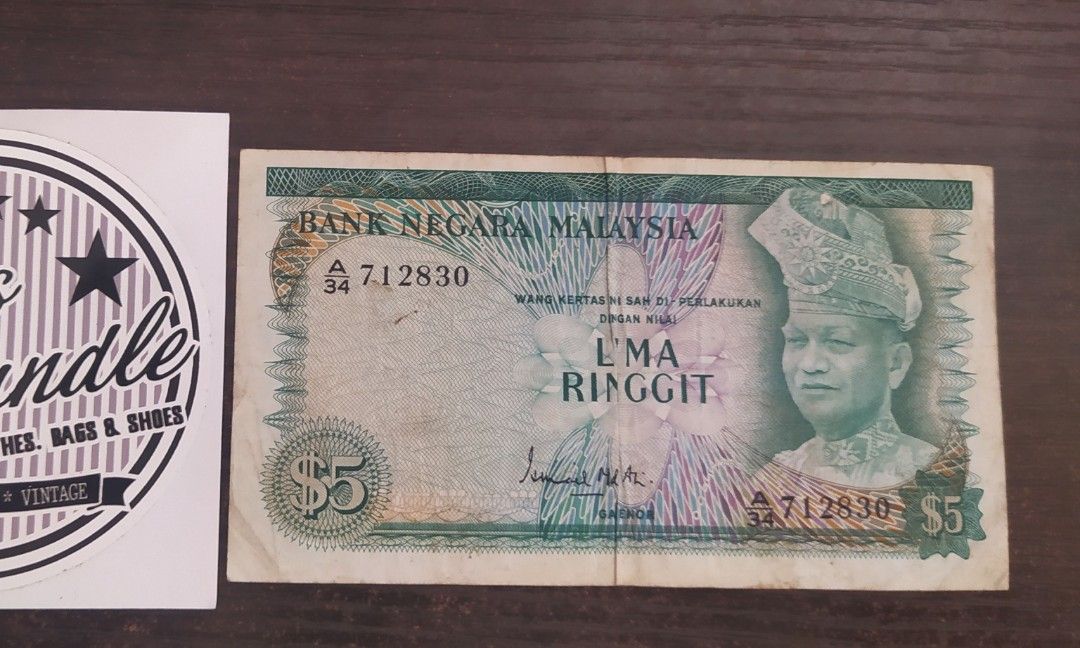 Lima ringgit lama, Hobbies & Toys, Collectibles & Memorabilia, Currency ...