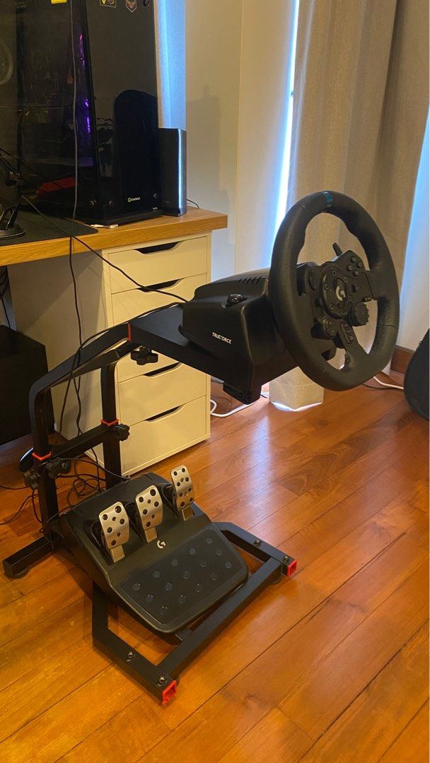 Logitech G923 with stand and pedals, Video Gaming, Gaming Accessories ...