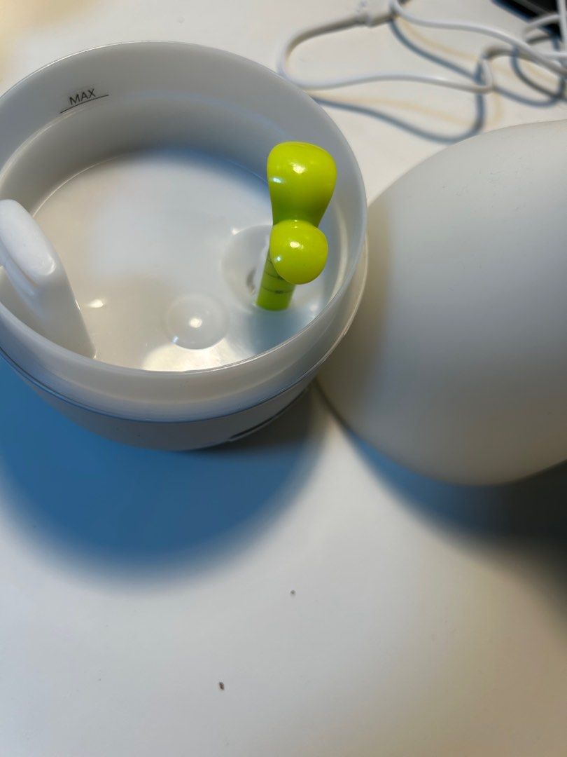 Miniso humidifier (with free Daiso aroma water), Furniture & Home ...