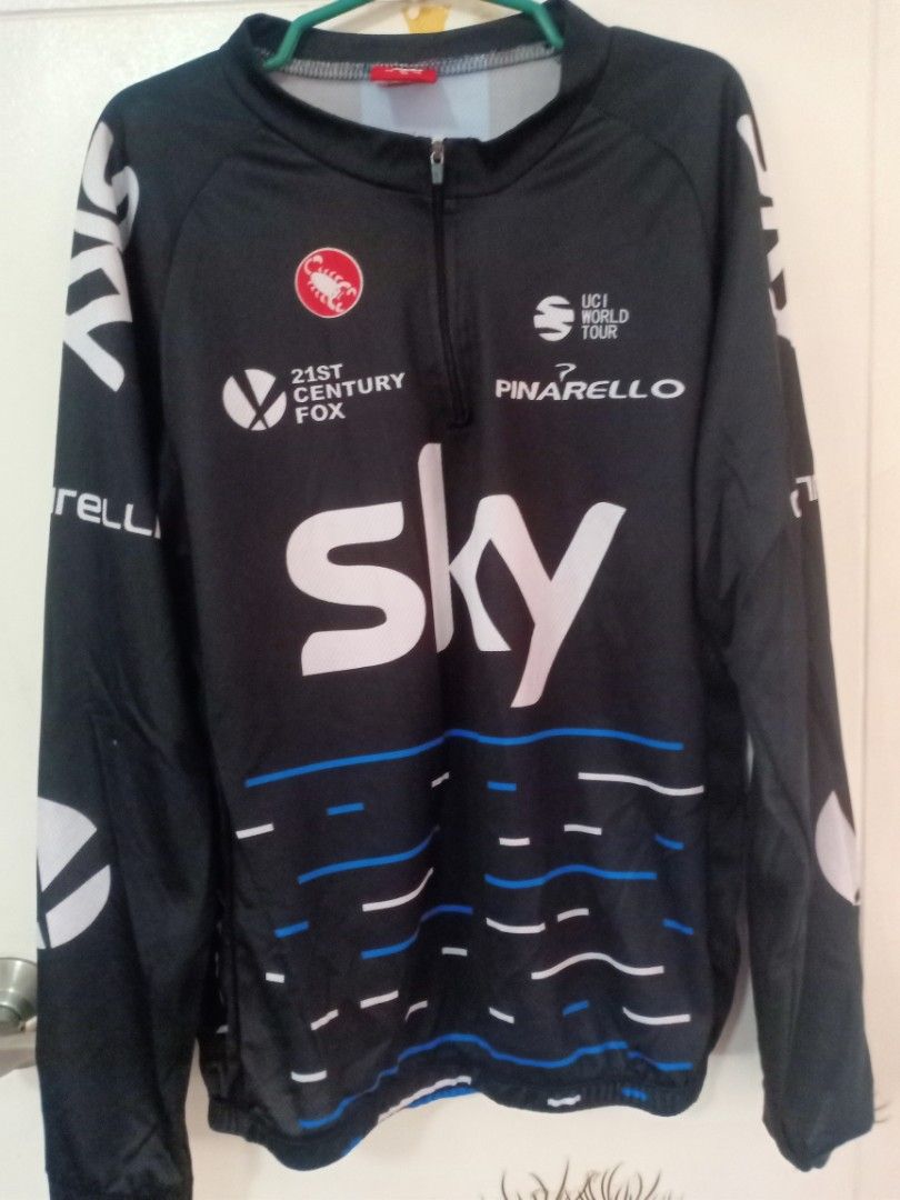 Motor longsleeves on Carousell