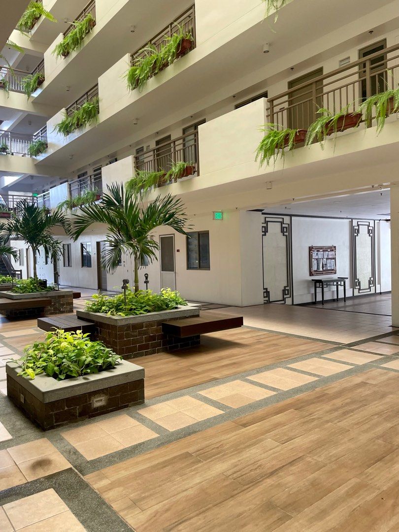 Mulberry Acacia Estates Taguig on Carousell