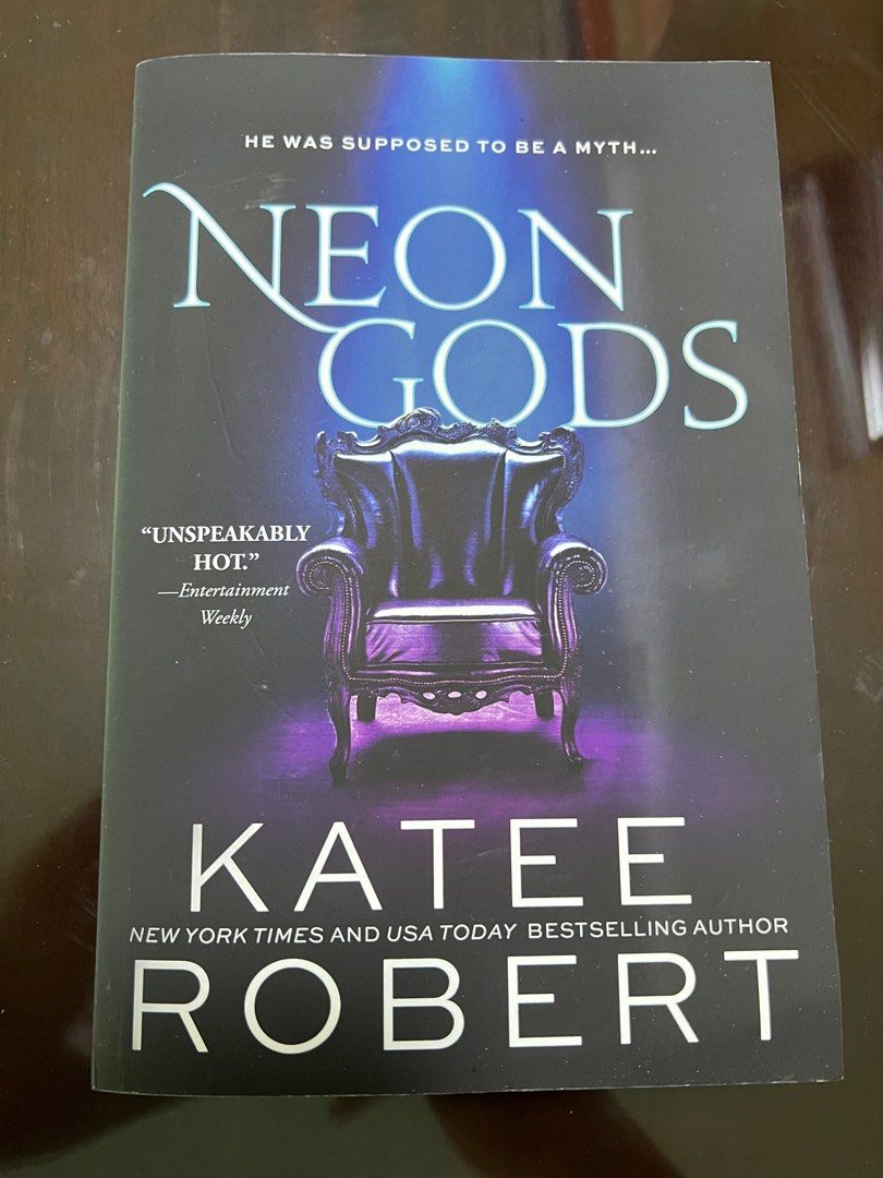 Neon gods, Hobbies & Toys, Books & Magazines, Fiction & Non-Fiction on ...