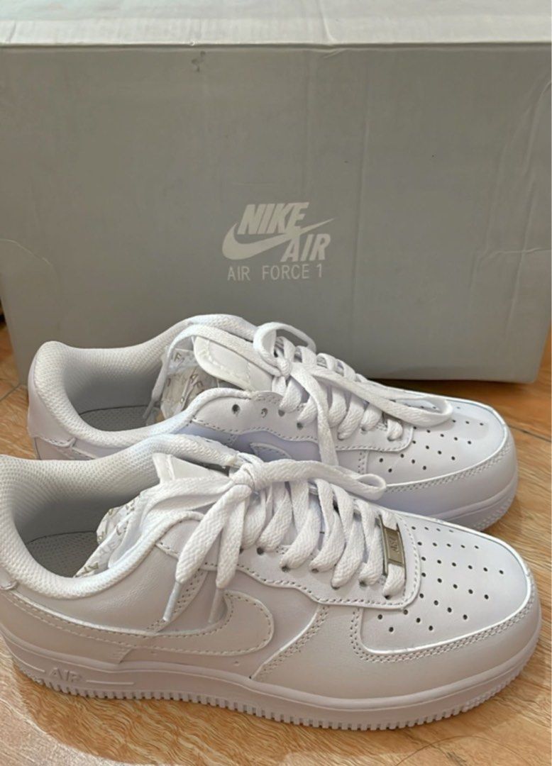 Nike Air force 1 White / Putih sneakers, Fesyen Wanita, Sepatu di Carousell