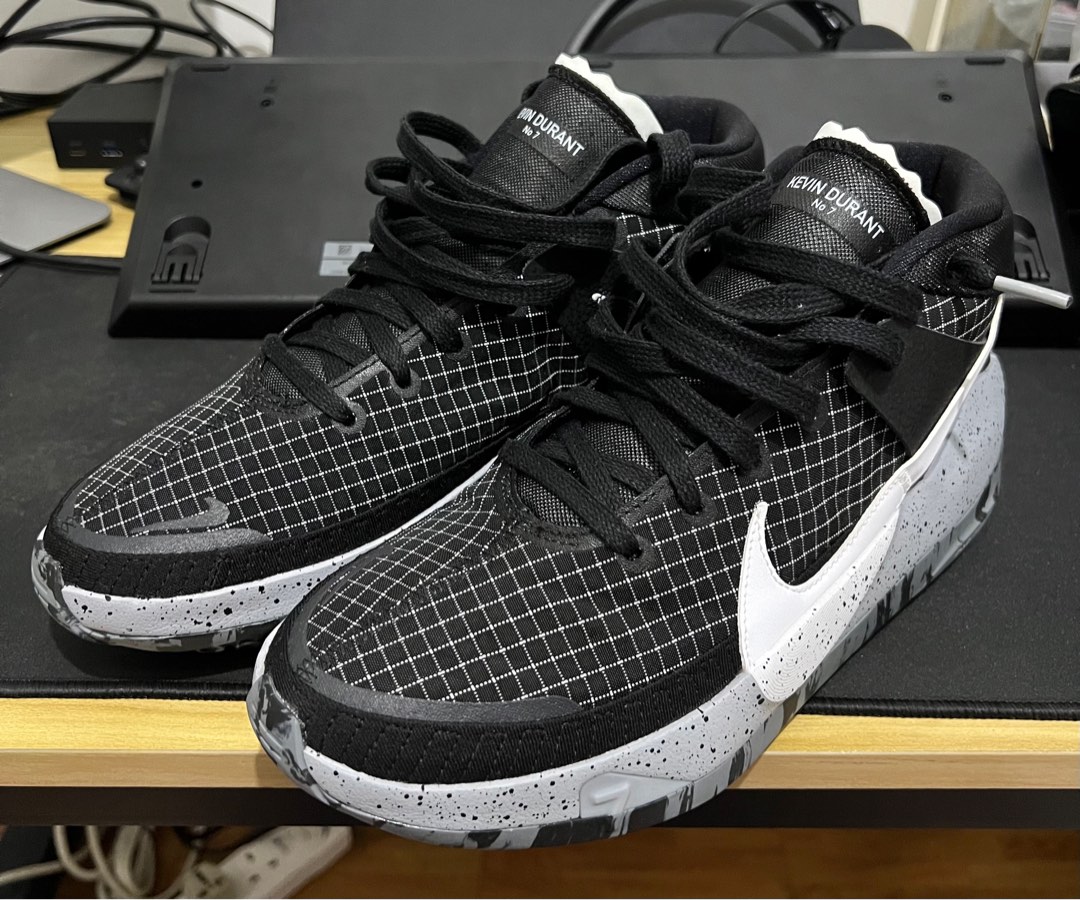 NIKE KD 13 - OREO, Men's Fashion, Footwear, Sneakers on Carousell