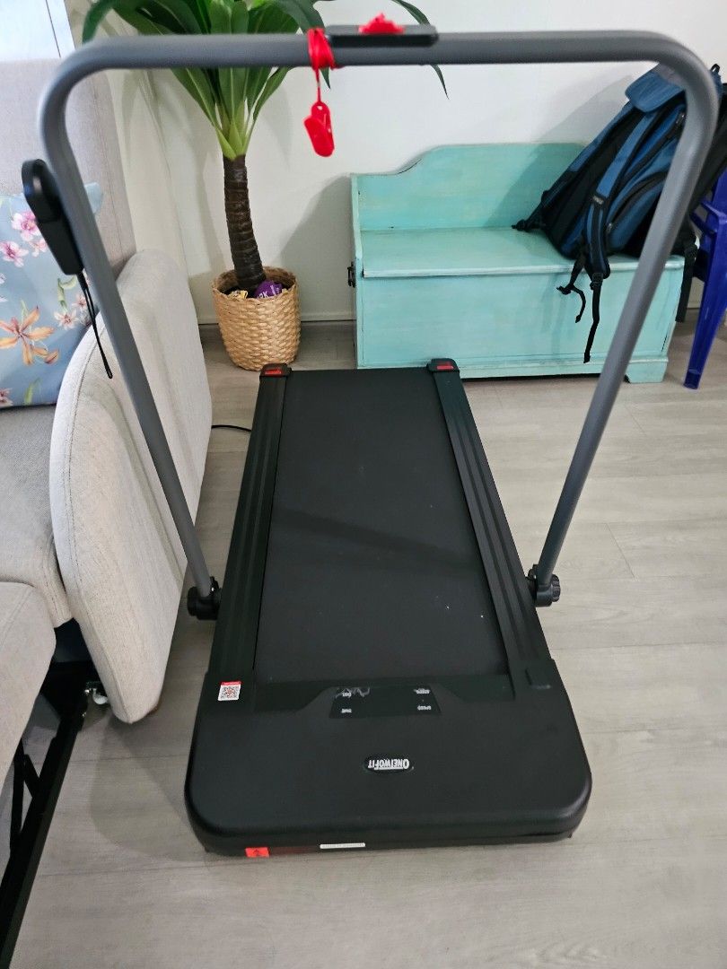 OneTwoFit Foldable 2.5HP Treadmill 12km/h WalkingPad Professional Incline Home Gym OT0348 ...