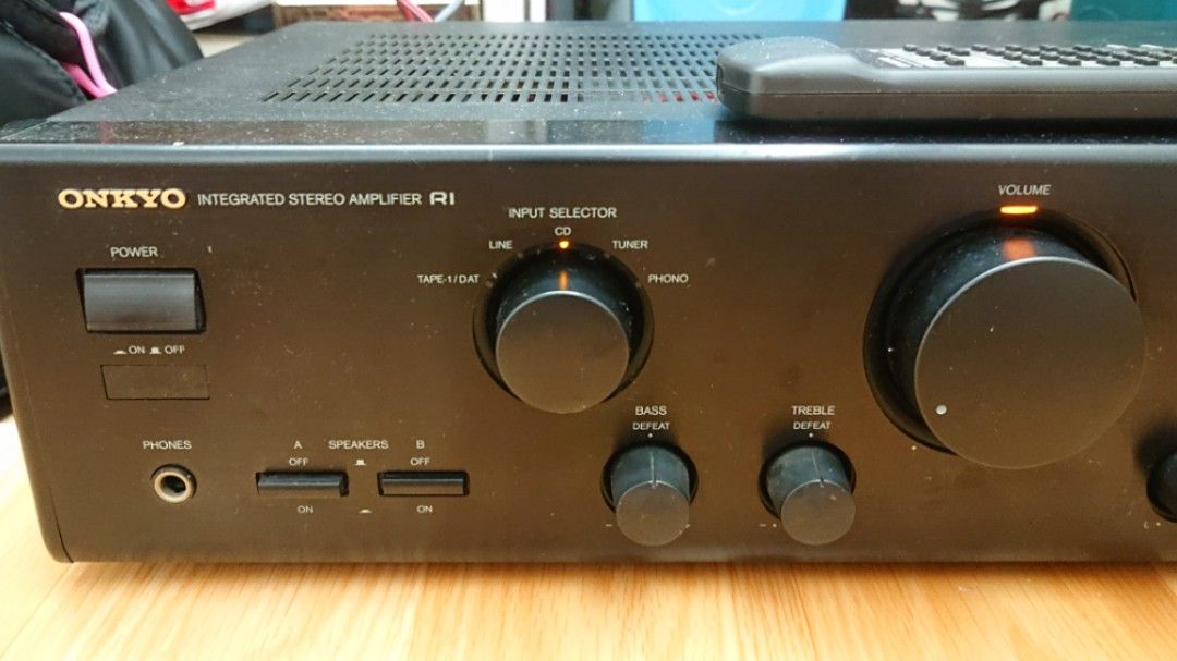 Onkyo A-9210 amplifier, 音響器材, Soundbar、揚聲器、藍牙喇叭、耳擴 - Carousell
