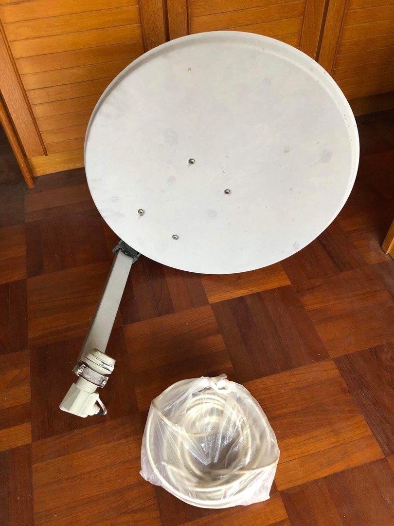 Piring Astro Dish Plate Satellite Antenna, TV & Home Appliances, TV ...