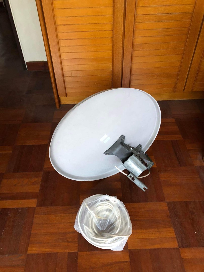 Piring Astro Dish Plate Satellite Antenna, TV & Home Appliances, TV ...